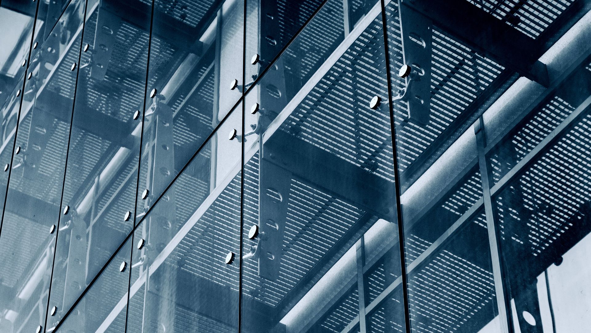 High-Quality Curtain Wall Systems for Commercial and Residential Proje